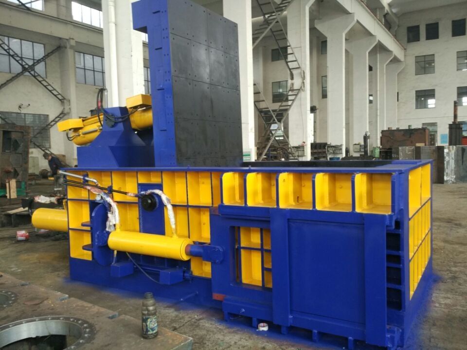 250 Tons Power Hydraulic Scrap Metal Baler With 500MM*500MM Bale Size