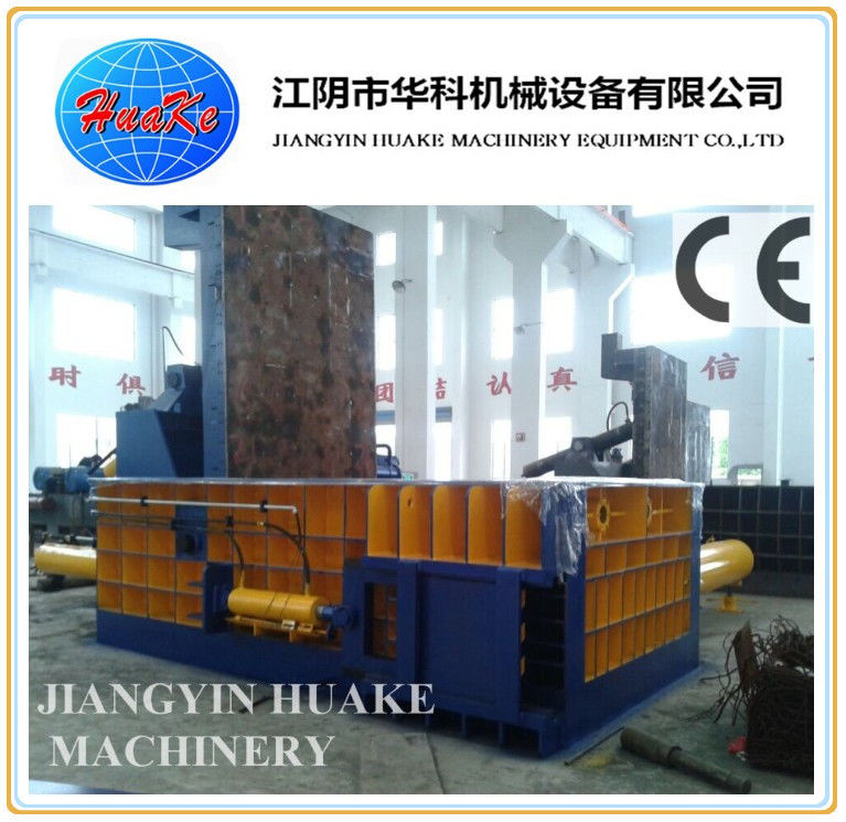 Three Ram Scrap Metal Baler Machine 350 Ton Force Side Out Bale Discharge