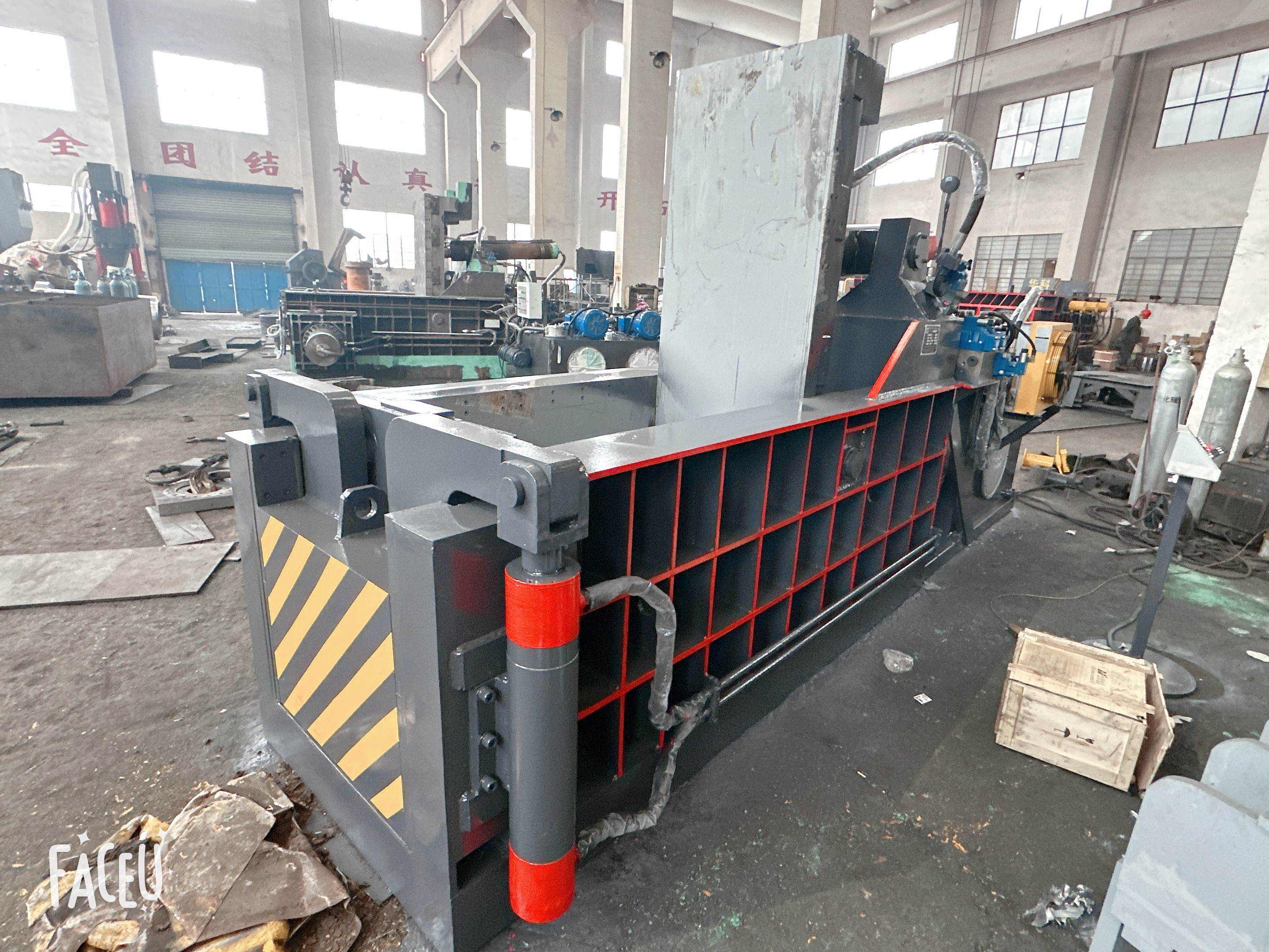 Heavy Duty Scrap Metal Baler With 3 Motors Plc Control Remote Control